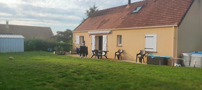Maison 7 pièces à Loué, à vendre