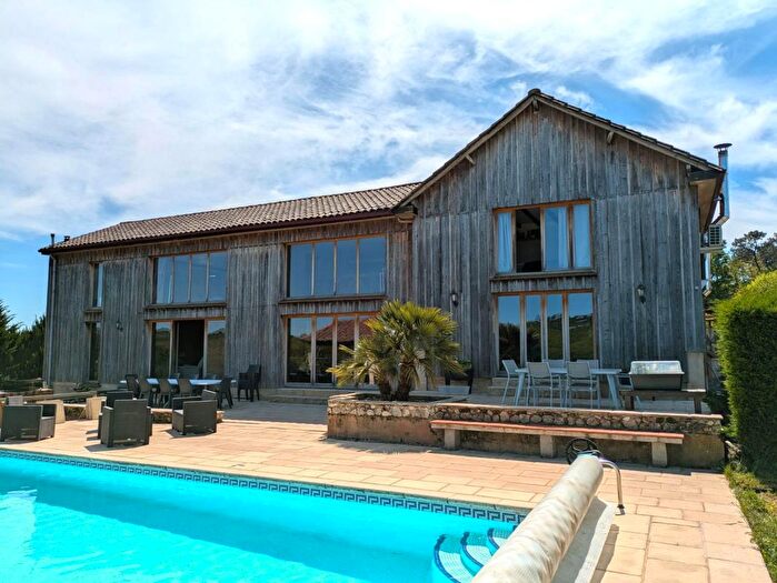 Maison à vendre - Lunas - 20 pièces - 7 chambres