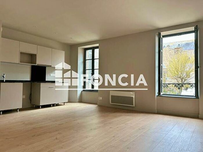 Appartement à louer - Centre Ville, Saint-Brieuc - 3 pièces - 2 chambres