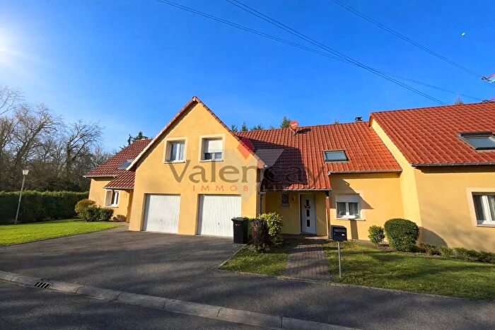 Maison à vendre - Kembs - 5 pièces - 3 chambres