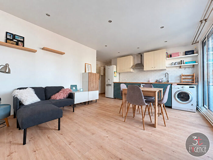 Montreuil, Solidarité, Carnot : Appartement 2 pièces à vendre