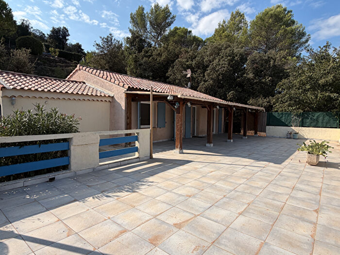Vidauban : Maison 6 pièces à vendre