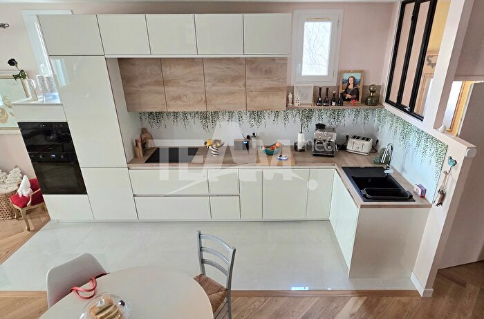 Maison à vendre - Sète, Centre-ville - 4 pièces - 3 chambres