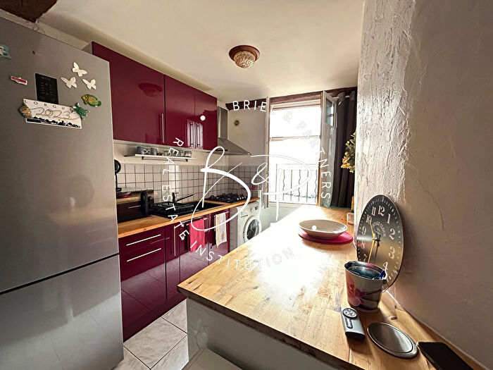 Appartement à louer - Lorgues - 2 pièces - 1 chambre