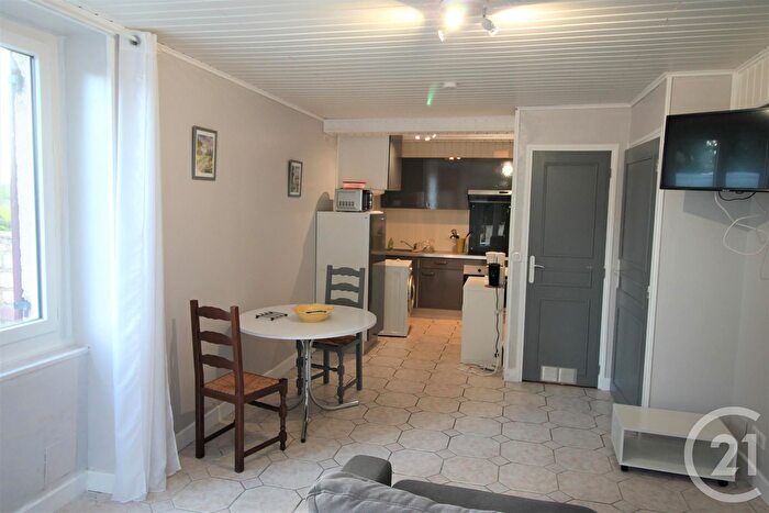 Sarlat-la-Canéda - Appartement 1 pièce à louer