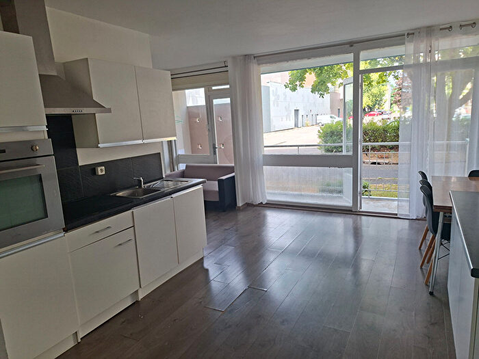 Appartement 4 pièces à Mont-Saint-Aignan, Colbert, Les Coquets, à vendre