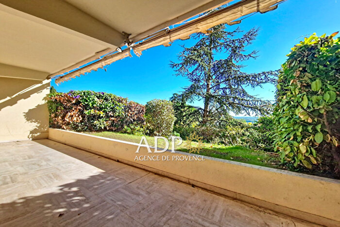 Appartement à vendre - Grasse, Magagnosc, Saint-Mathieu - 4 pièces - 2 chambres