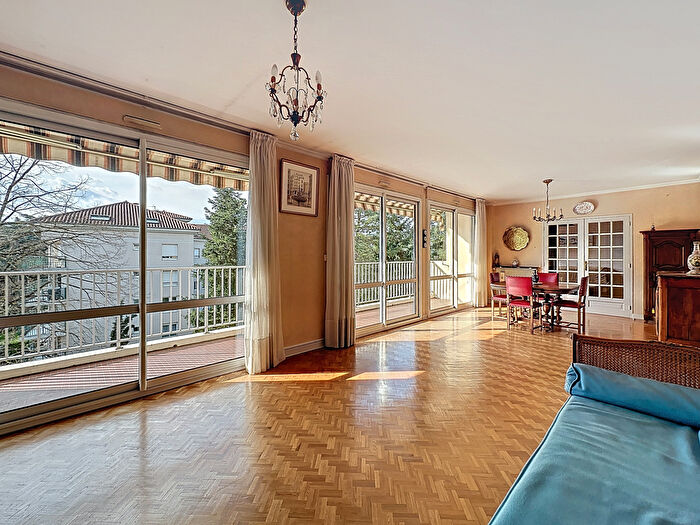 Appartement à vendre - Lyon e , Champvert, Point du Jour, Jeunet - 6 pièces - 4 chambres