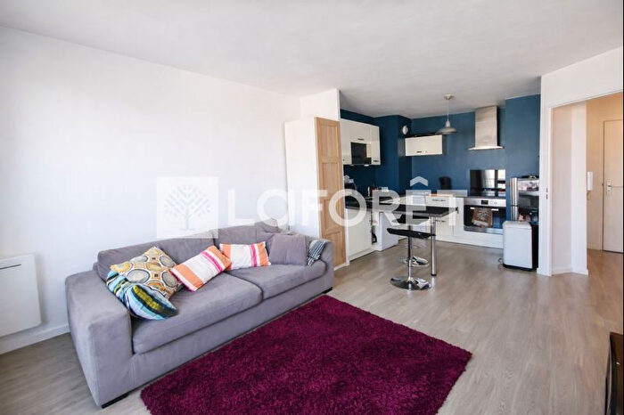 Appartement à vendre - Saint-Ouen-lAumône, Eglise - 2 pièces - 1 chambre