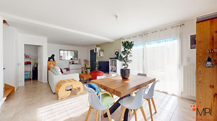 Maison à vendre - La Chapelle-Thouarault - 5 pièces - 3 chambres