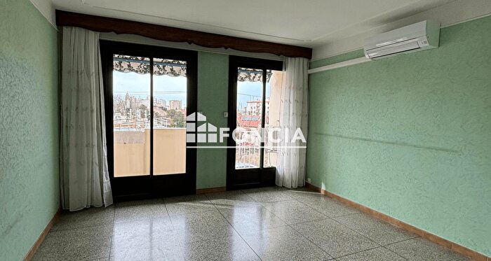 Appartement à vendre - Marseille e , Saint-Just - 3 pièces