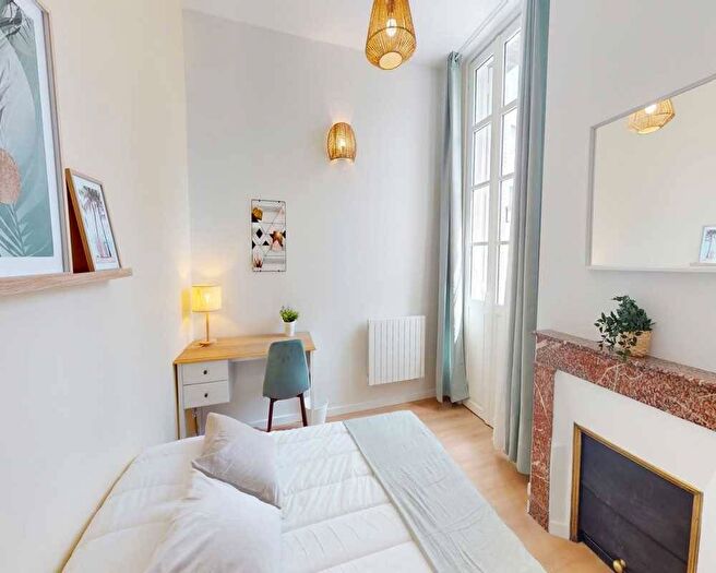 Appartement à louer - Bordeaux Sud - 5 pièces - 5 chambres