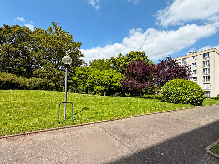 Appartement 3 pièces à Villebon-sur-Yvette, à vendre