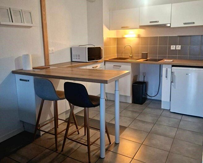 Appartement 2 pièces à louer - Albias