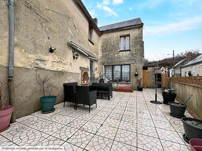 Maison à vendre - Saint-Christophe-sur-le-Nais - 6 pièces - 4 chambres