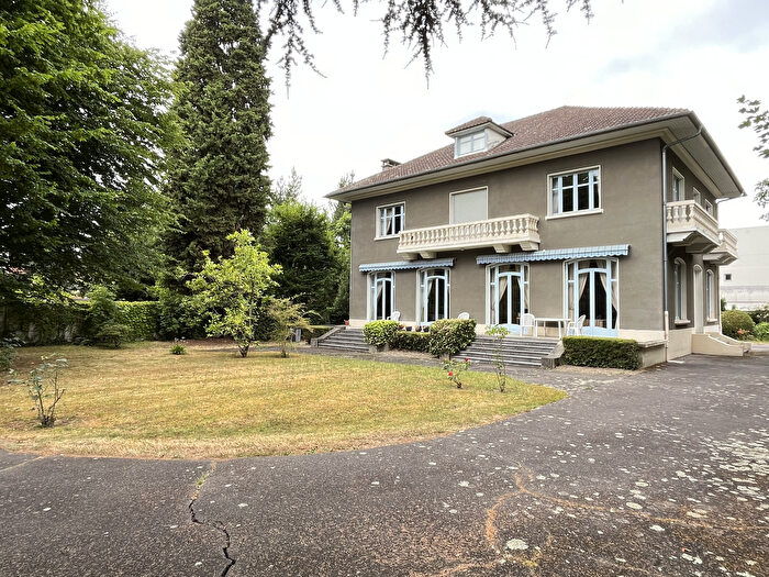 Maison à vendre - Tarbes, Ormeau, Figarol - 9 pièces - 6 chambres