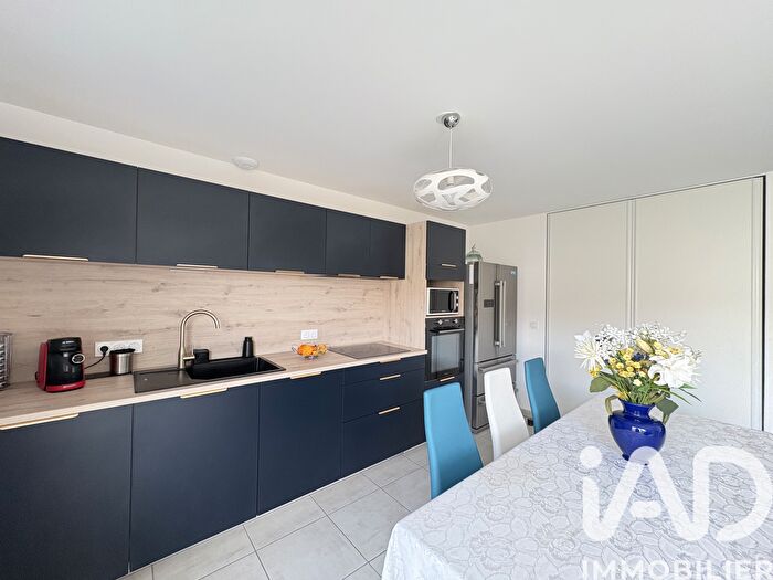 Maison à vendre - Bassens - 4 pièces - 3 chambres