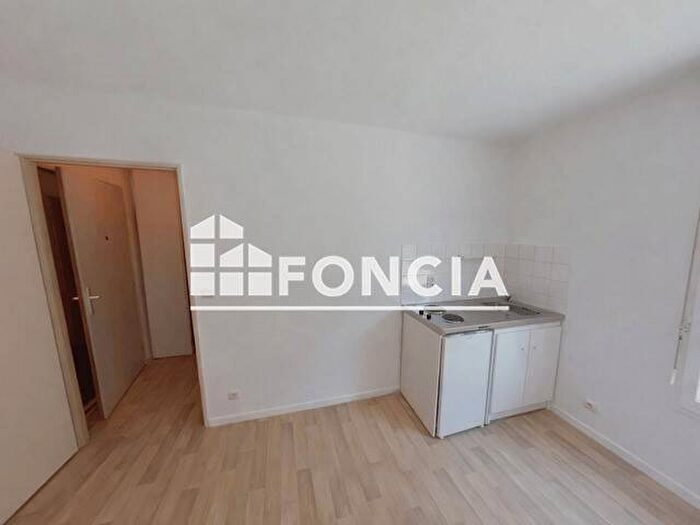 Appartement à louer - Saint Germain-Les Halles, Amiens - 1 pièce