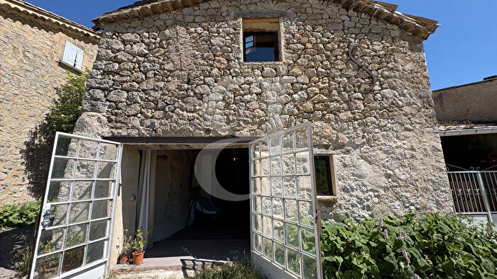 Buis-les-Baronnies - Maison 2 pièces à vendre
