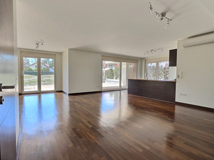 Appartement à vendre - Divonne-les-Bains - 4 pièces - 2 chambres