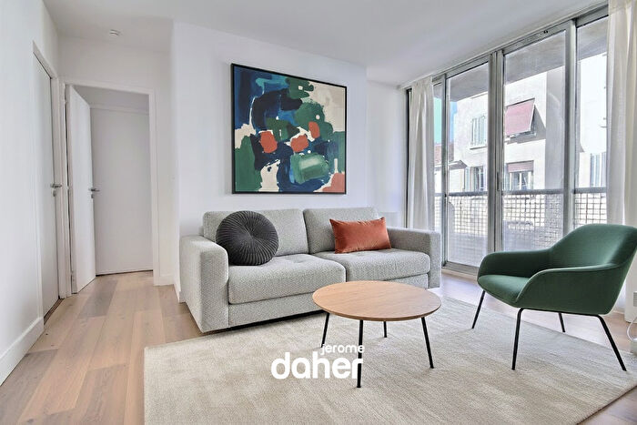 Appartement à vendre - Marseille e , Baille - 2 pièces - 1 chambre