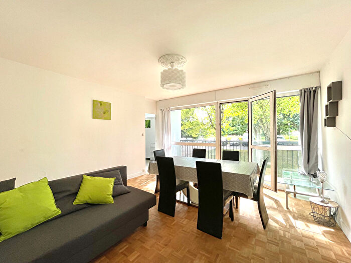 Appartement à louer - Nantes, Eraudière, La Marrière, Rond-point de Paris - 3 pièces - 2 chambres