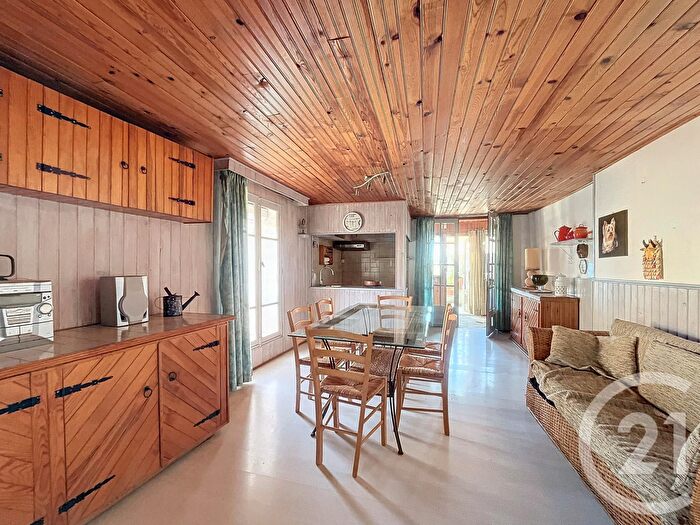 Maison à vendre - Pinet - 7 pièces - 4 chambres