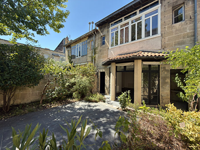 Maison 5 pièces à louer à Bordeaux, Ornano