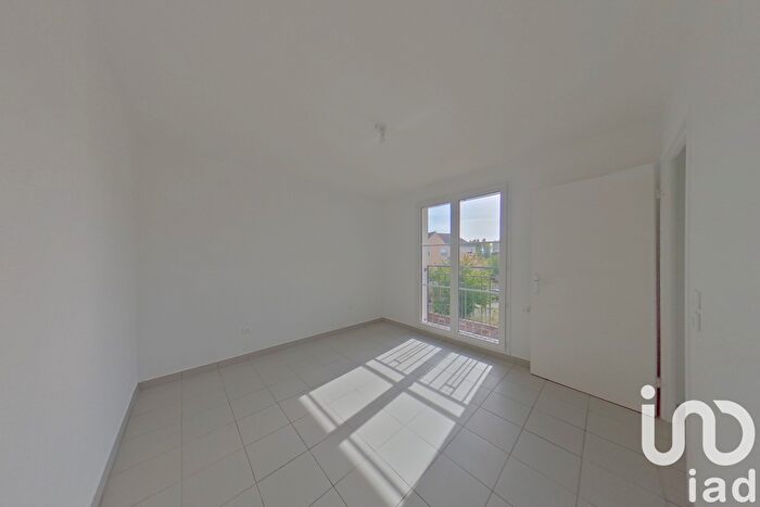 Appartement à vendre - Nandy - 2 pièces - 1 chambre