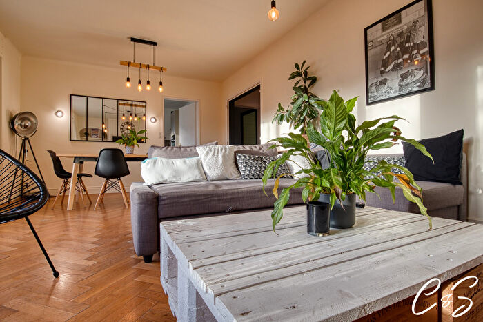 Maison à vendre - Quimper, Locmaria, Tourelle, Kervir - 6 pièces - 5 chambres