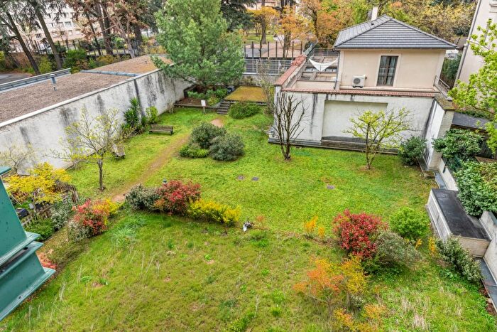 Appartement 5 pièces à vendre à Villeurbanne, Grand Clément