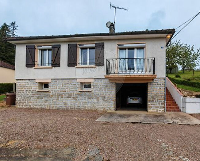 Maison 4 pièces à vendre à Prémery
