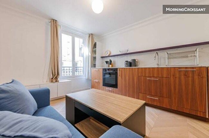 Appartement à louer - Saint Philippe du Roule, Paris ème - 2 pièces - 1 chambre