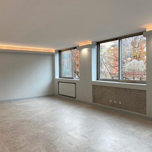 Appartement à louer - Strasbourg, Kablé - 3 pièces - 2 chambres