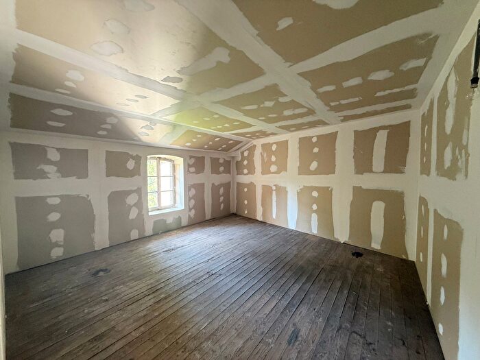 Sérézin-du-Rhône : Appartement 1 pièce à vendre