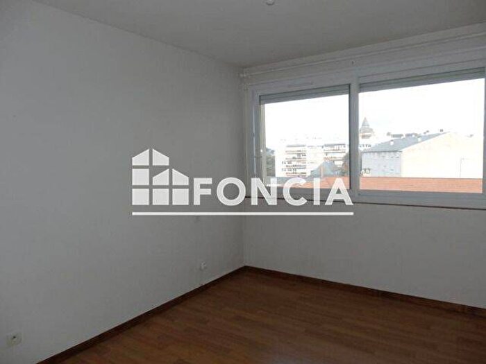 Pradeau-Gare-Rue GLassale, Tarbes : Appartement 4 pièces à louer