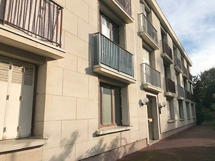 Appartement à louer - Villennes-sur-Seine - 1 pièce