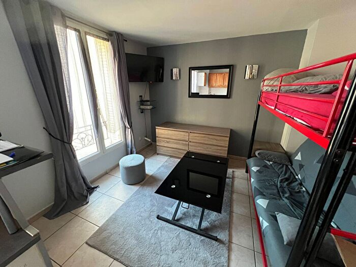 Appartement à louer - Herold, Le Raincy - 1 pièce