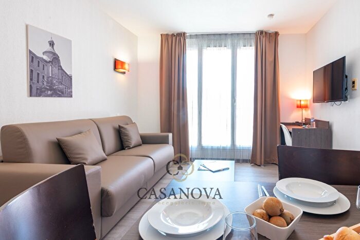 Appartement à vendre - Nîmes, Gare - 2 pièces - 1 chambre