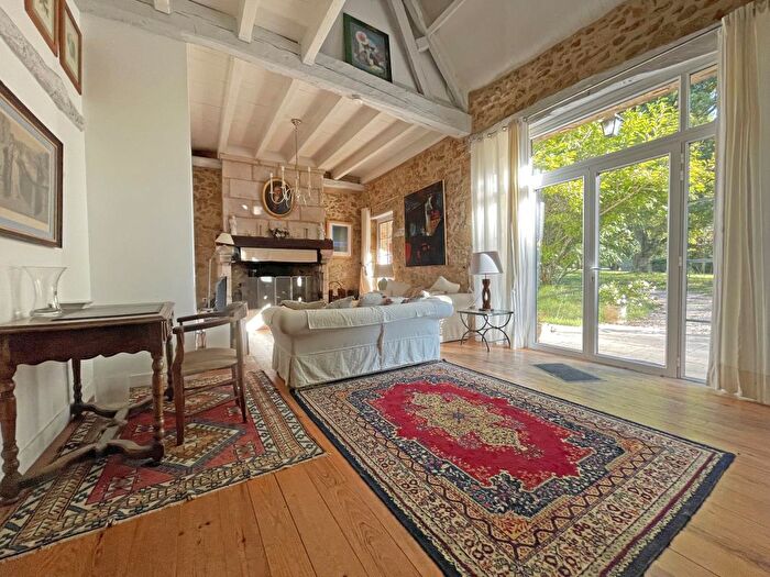 Maison à vendre - Issac - 5 pièces - 4 chambres