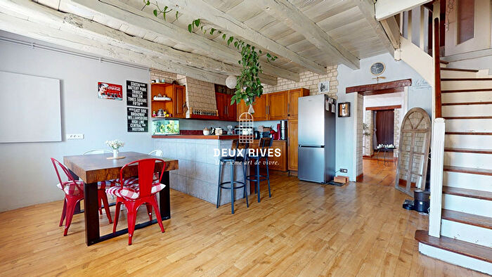 Maison à vendre - Saint-Sébastien-sur-Loire, Est - 5 pièces - 3 chambres