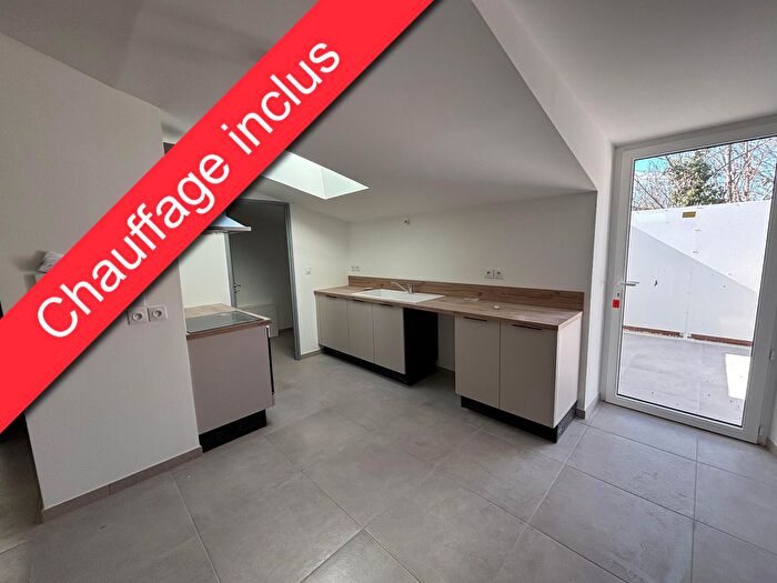 Appartement à louer - Aix-en-Diois - 3 pièces - 2 chambres