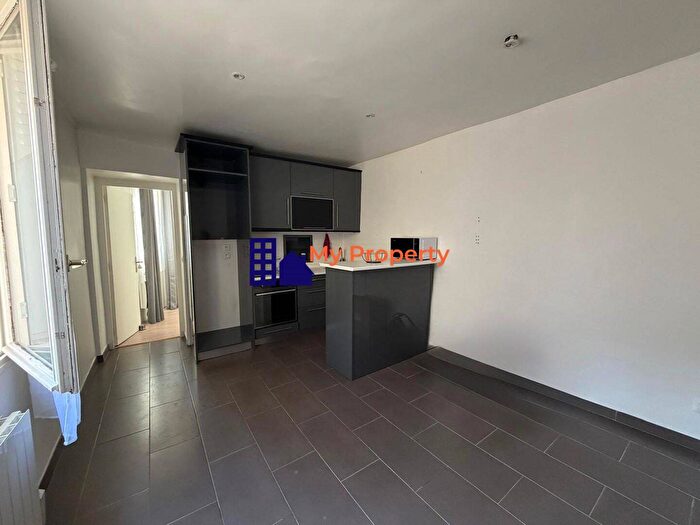 Appartement à louer - Centre Ville, Houilles - 2 pièces - 1 chambre