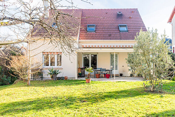 Maison à vendre - Montgeron, Saint-Hubert, Plateau, Chalandray - 7 pièces - 5 chambres