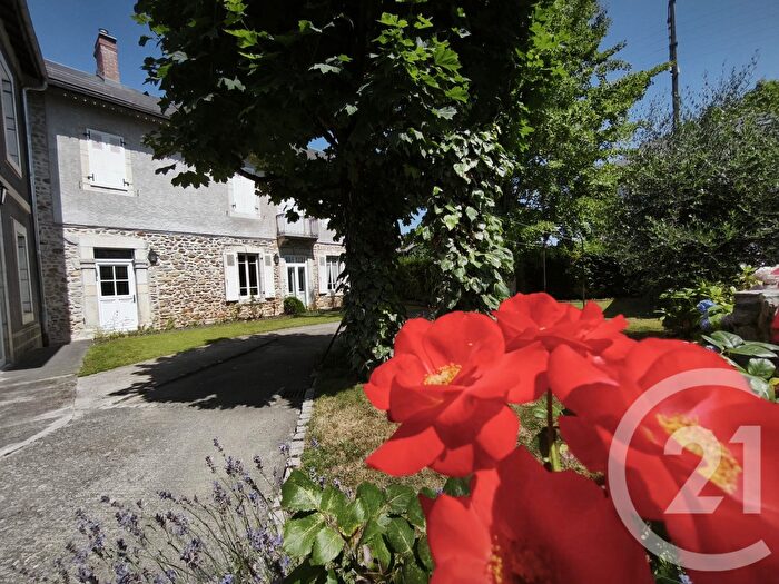 Maison à vendre - Capvern - 8 pièces - 4 chambres