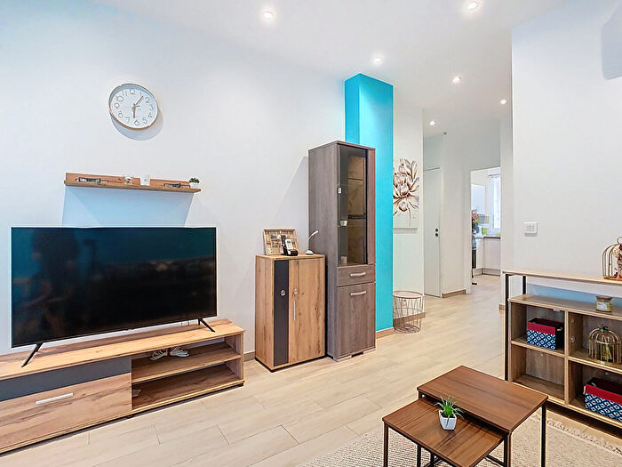 Appartement à vendre - Menton, Hôtel de Ville, Vieille Ville, Musée, Madone, Carnolès - 2 pièces - 1 chambre