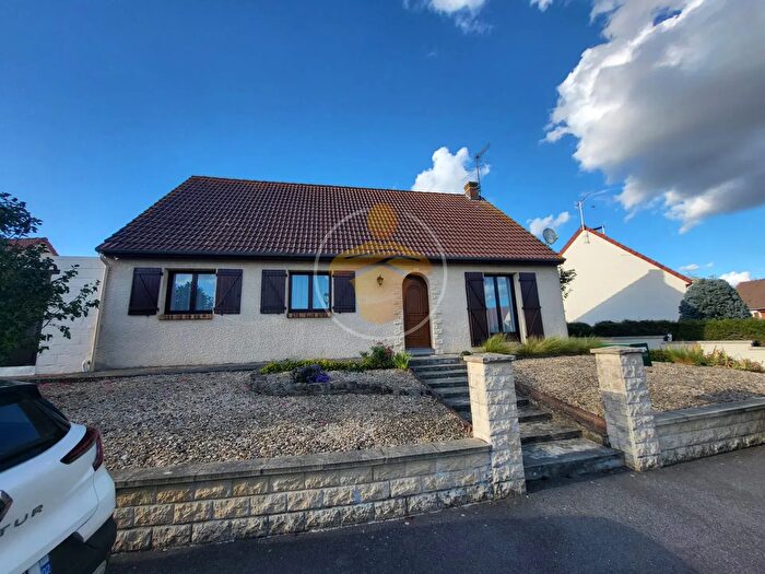 Maison 7 pièces à vendre - Chauny, Saint-Siméon