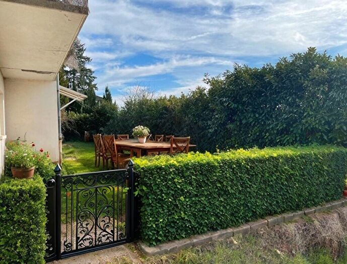 Appartement à vendre - Charbonnières-les-Bains - 2 pièces - 1 chambre