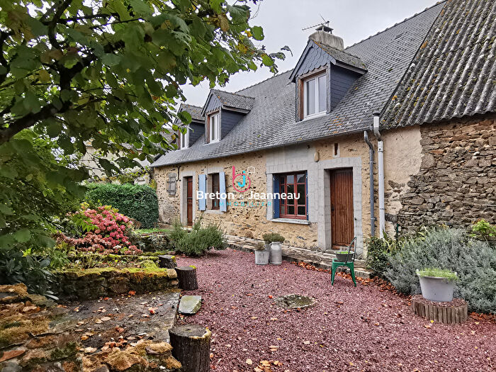 Maison à vendre - Saint-Germain-de-Coulamer - 5 pièces - 3 chambres