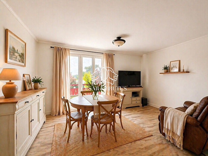 Appartement à vendre - Pont-Évêque - 3 pièces - 2 chambres